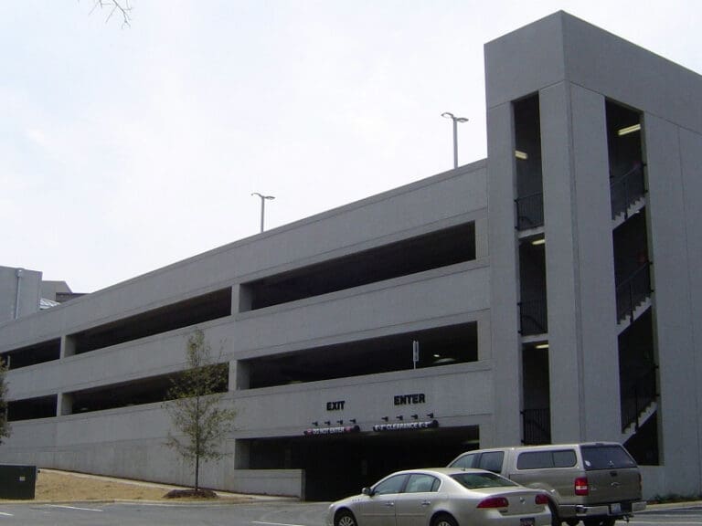 Coliseum Centre - WGI